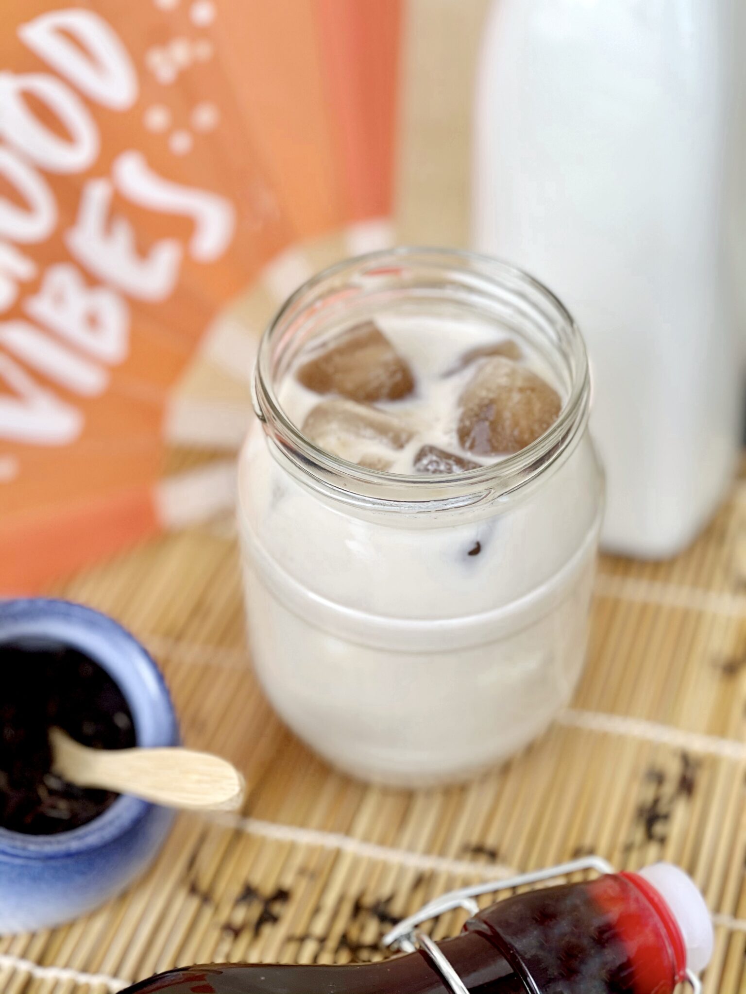 Iced Oolong Tea Latte - Kochlöffeljunkies